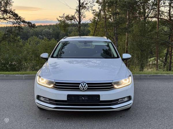 Balts Volkswagen Passat 2016 Viļņa, ar dzinēja tilpumu 1.60 L un nobraukumu 222 tūkst. km par 8000 €, foto 2 vietnē AUTOMOTO.COM.LV