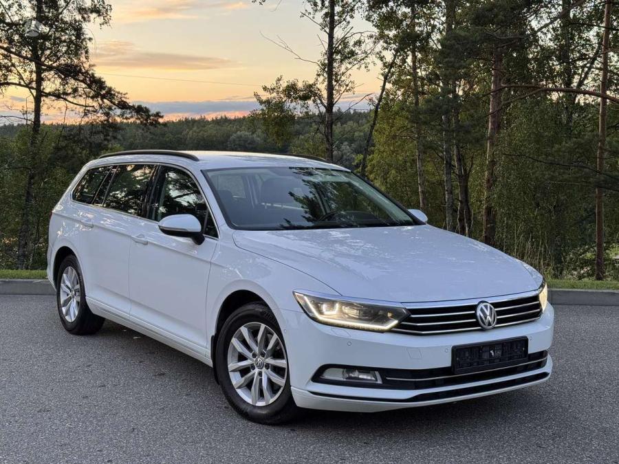 Balts Volkswagen Passat 2016 Viļņa, ar dzinēja tilpumu 1.60 L un nobraukumu 222 tūkst. km par 8000 €, foto 4 vietnē AUTOMOTO.COM.LV
