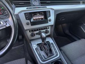 Balts Volkswagen Passat 2016 Viļņa, ar dzinēja tilpumu 1.60 L un nobraukumu 222 tūkst. km par 8000 €, foto 15 vietnē AUTOMOTO.COM.LV