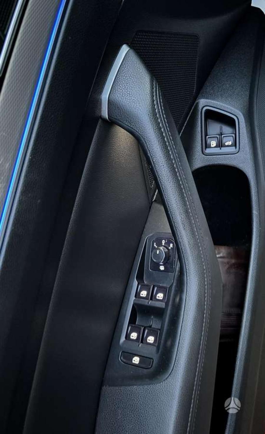 Balts Volkswagen Passat 2016 Kauņa, ar dzinēja tilpumu 1.40 L un nobraukumu 261 tūkst. km par 10600 €, foto 13 vietnē AUTOMOTO.COM.LV