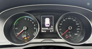 Balts Volkswagen Passat 2016 Kauņa, ar dzinēja tilpumu 1.40 L un nobraukumu 261 tūkst. km par 10600 €, foto 18 vietnē AUTOMOTO.COM.LV
