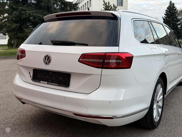 Balts Volkswagen Passat 2016 Utena, ar dzinēja tilpumu 1.97 L un nobraukumu 346 tūkst. km par 7990 €, foto 9 vietnē AUTOMOTO.COM.LV