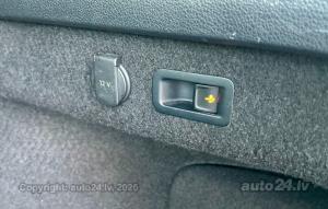 White Volkswagen Passat 2016 in Tallinn, with an engine capacity of 2.00 L and mileage of 236 thousand km for 14300 €, photo 21 on AUTOMOTO.COM.LV