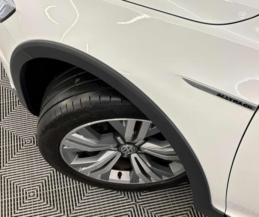Balts Volkswagen Passat 2016 Marijampole, ar dzinēja tilpumu 1.97 L un nobraukumu 254 tūkst. km par 12999 €, foto 26 vietnē AUTOMOTO.COM.LV