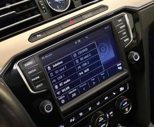 Balts Volkswagen Passat 2016 Marijampole, ar dzinēja tilpumu 1.97 L un nobraukumu 254 tūkst. km par 12999 €, foto 29 vietnē AUTOMOTO.COM.LV