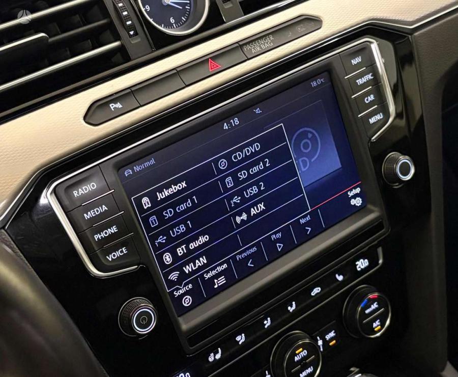 Balts Volkswagen Passat 2016 Marijampole, ar dzinēja tilpumu 1.97 L un nobraukumu 254 tūkst. km par 12999 €, foto 29 vietnē AUTOMOTO.COM.LV