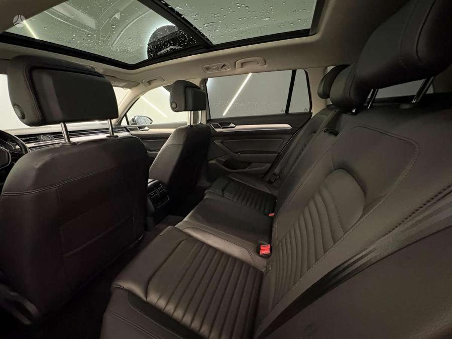 Balts Volkswagen Passat 2016 Marijampole, ar dzinēja tilpumu 1.97 L un nobraukumu 254 tūkst. km par 12999 €, foto 34 vietnē AUTOMOTO.COM.LV