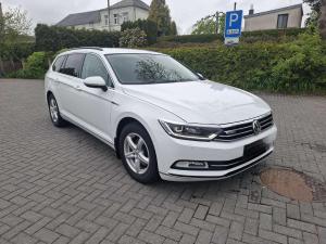 White Volkswagen Passat 2017 in Telschi, with an engine capacity of 0.00 L and mileage of 224 thousand km for 9999 €, photo  on AUTOMOTO.COM.LV