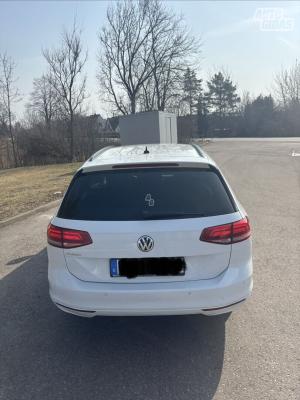 White Volkswagen Passat 2017 in Marijampole, with an engine capacity of 2.00 L and mileage of 280 thousand km for 7900 €, photo 8 on AUTOMOTO.COM.LV