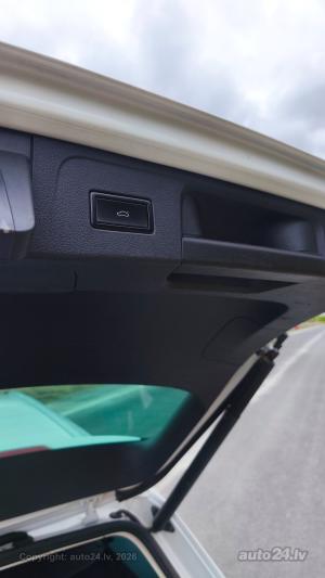 Balts Volkswagen Passat 2017 Tallina, ar dzinēja tilpumu 2.00 L un nobraukumu 240 tūkst. km par 14500 €, foto 8 vietnē AUTOMOTO.COM.LV