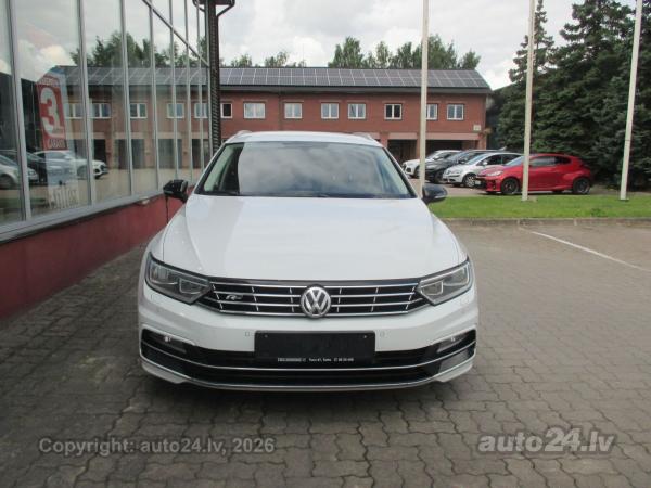 Balts Volkswagen Passat 2017 Tartu, ar dzinēja tilpumu 2.00 L un nobraukumu 221 tūkst. km par 10990 €, foto 2 vietnē AUTOMOTO.COM.LV