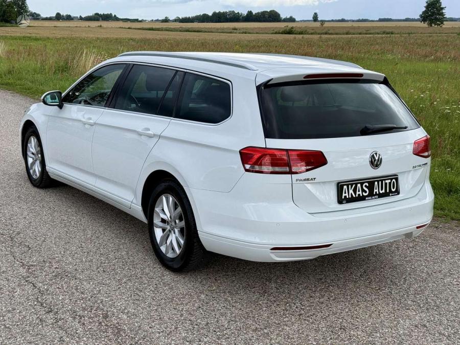 Balts Volkswagen Passat 2017 Šauļi, ar dzinēja tilpumu 1.97 L un nobraukumu 265 tūkst. km par 8900 €, foto 4 vietnē AUTOMOTO.COM.LV
