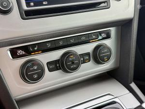 Balts Volkswagen Passat 2017 Šauļi, ar dzinēja tilpumu 1.97 L un nobraukumu 265 tūkst. km par 8900 €, foto 14 vietnē AUTOMOTO.COM.LV