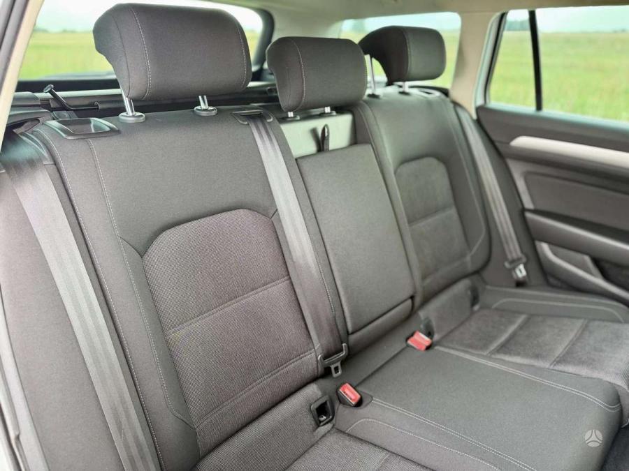 Balts Volkswagen Passat 2017 Šauļi, ar dzinēja tilpumu 1.97 L un nobraukumu 265 tūkst. km par 8900 €, foto 21 vietnē AUTOMOTO.COM.LV