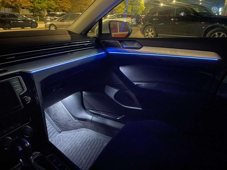 White Volkswagen Passat 2017 in Siauliai, with an engine capacity of 1.40 L and mileage of 221 thousand km for 9700 €, photo 12 on AUTOMOTO.COM.LV