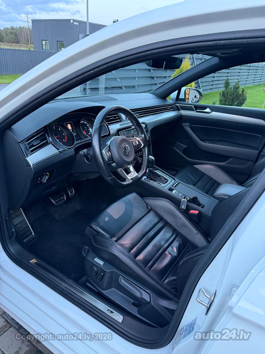 Balts Volkswagen Passat 2017 Tallina, ar dzinēja tilpumu 2.00 L un nobraukumu 314 tūkst. km par 10500 €, foto 15 vietnē AUTOMOTO.COM.LV