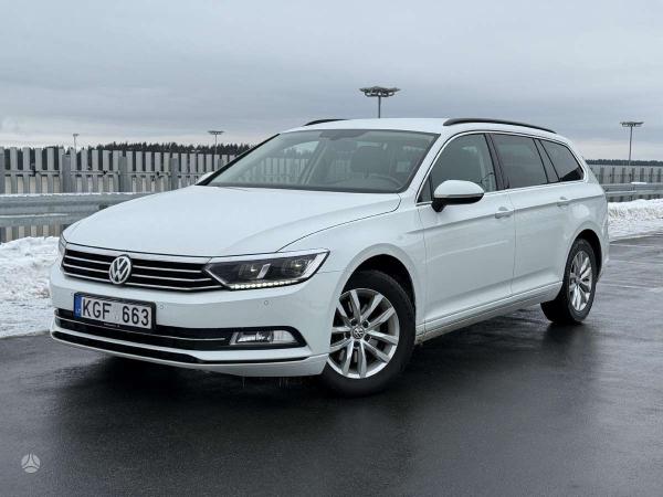 White Volkswagen Passat 2018 in Vilnius, with an engine capacity of 1.40 L and mileage of 216 thousand km for 12900 €, photo 1 on AUTOMOTO.COM.LV