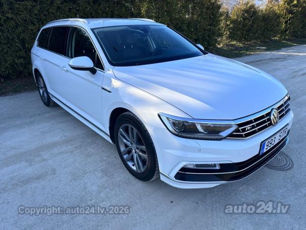 White Volkswagen Passat 2018 in Tallinn, with an engine capacity of 2.00 L and mileage of 236 thousand km for 14900 €, photo 7 on AUTOMOTO.COM.LV