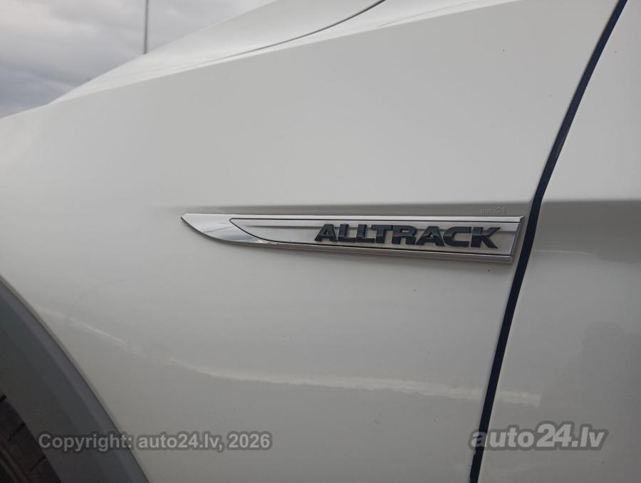 Balts Volkswagen Passat 2018 Tallina, ar dzinēja tilpumu 2.00 L un nobraukumu 252 tūkst. km par 14880 €, foto 1 vietnē AUTOMOTO.COM.LV