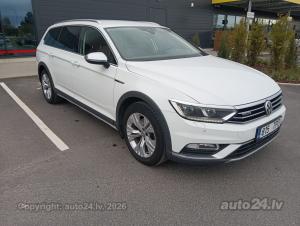 Balts Volkswagen Passat 2018 Tallina, ar dzinēja tilpumu 2.00 L un nobraukumu 252 tūkst. km par 14880 €, foto 3 vietnē AUTOMOTO.COM.LV