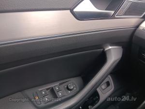 Balts Volkswagen Passat 2018 Tallina, ar dzinēja tilpumu 2.00 L un nobraukumu 252 tūkst. km par 14880 €, foto 16 vietnē AUTOMOTO.COM.LV