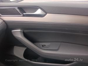Balts Volkswagen Passat 2018 Tallina, ar dzinēja tilpumu 2.00 L un nobraukumu 252 tūkst. km par 14880 €, foto 17 vietnē AUTOMOTO.COM.LV