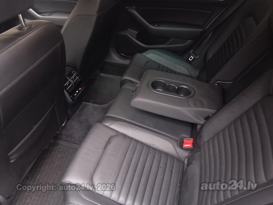Balts Volkswagen Passat 2018 Tallina, ar dzinēja tilpumu 2.00 L un nobraukumu 252 tūkst. km par 14880 €, foto 20 vietnē AUTOMOTO.COM.LV