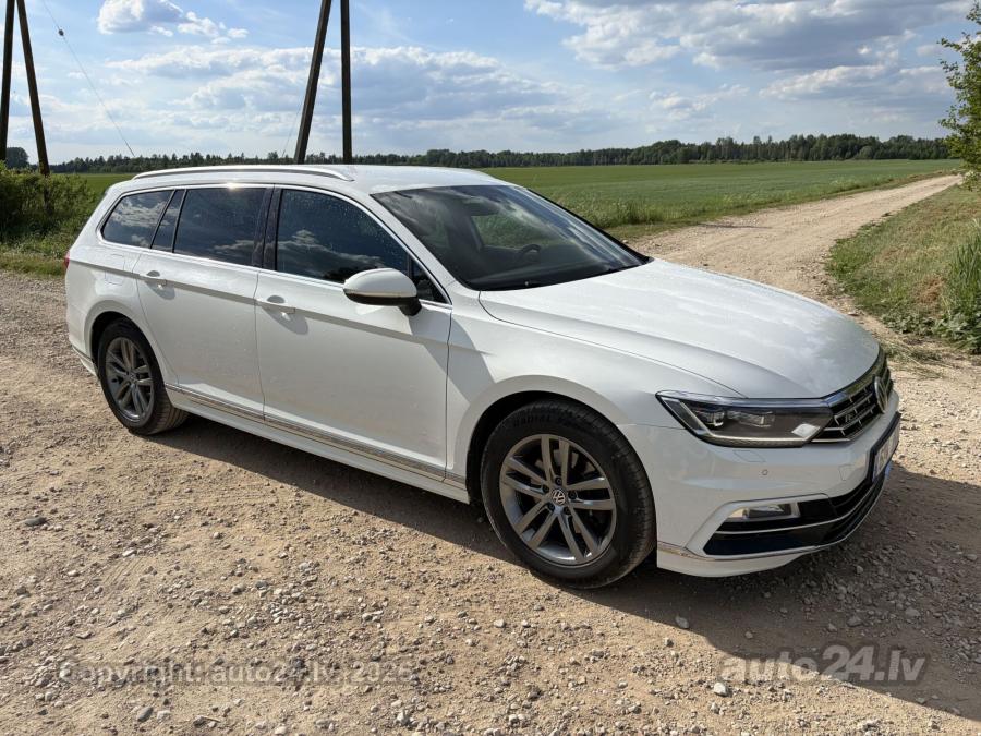 White Volkswagen Passat 2018 in Rapla, with an engine capacity of 2.00 L and mileage of 332 thousand km for 15000 €, photo 3 on AUTOMOTO.COM.LV