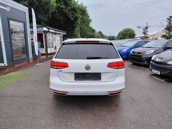 Balts Volkswagen Passat 2018 Klaipėda, ar dzinēja tilpumu 1.40 L un nobraukumu 191 tūkst. km par 11950 €, foto 6 vietnē AUTOMOTO.COM.LV