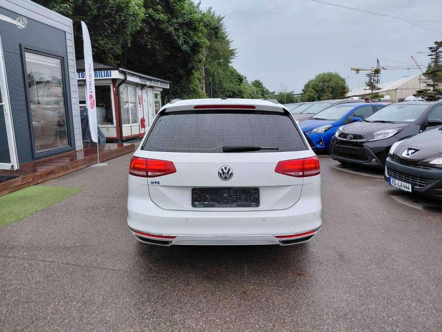Balts Volkswagen Passat 2018 Klaipėda, ar dzinēja tilpumu 1.40 L un nobraukumu 191 tūkst. km par 11950 €, foto 7 vietnē AUTOMOTO.COM.LV