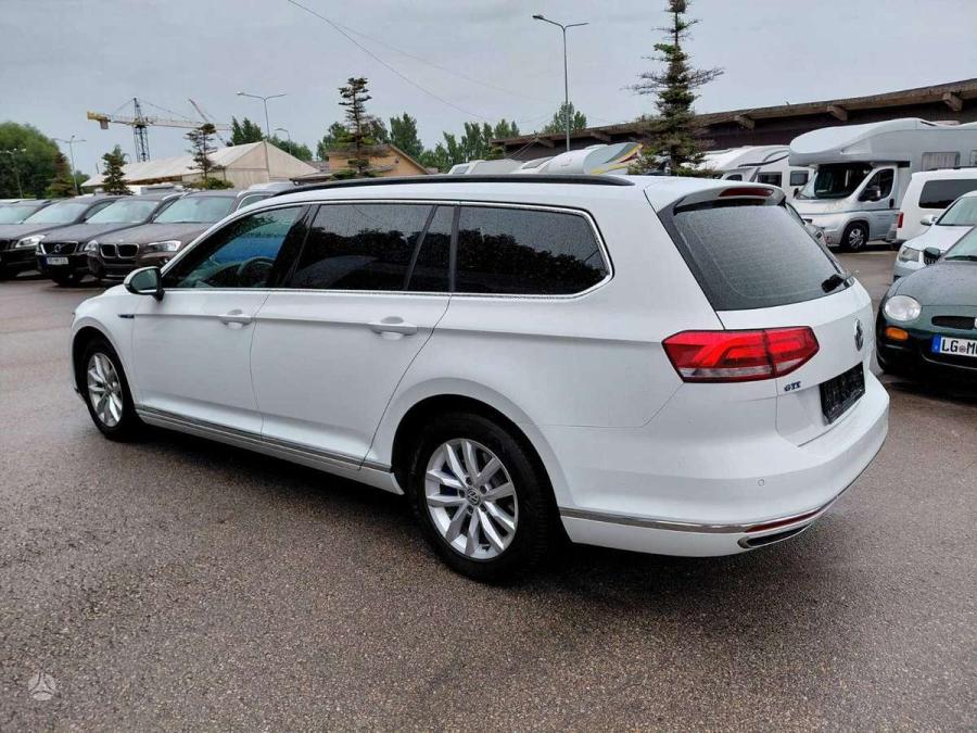 Balts Volkswagen Passat 2018 Klaipėda, ar dzinēja tilpumu 1.40 L un nobraukumu 191 tūkst. km par 11950 €, foto 8 vietnē AUTOMOTO.COM.LV