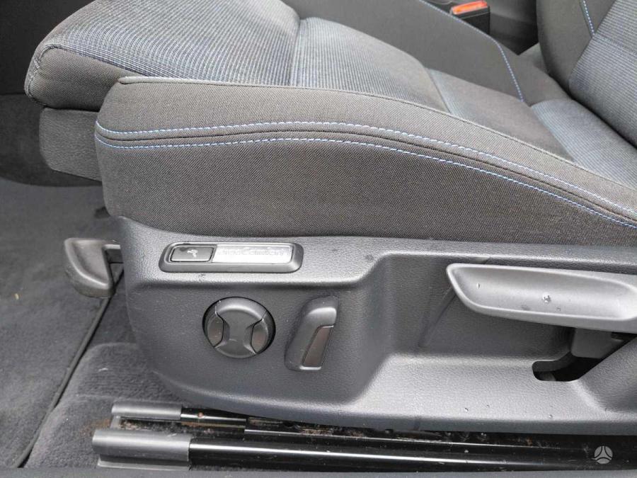 Balts Volkswagen Passat 2018 Klaipėda, ar dzinēja tilpumu 1.40 L un nobraukumu 191 tūkst. km par 11950 €, foto 25 vietnē AUTOMOTO.COM.LV