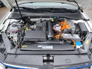 Balts Volkswagen Passat 2018 Klaipėda, ar dzinēja tilpumu 1.40 L un nobraukumu 191 tūkst. km par 11950 €, foto 26 vietnē AUTOMOTO.COM.LV