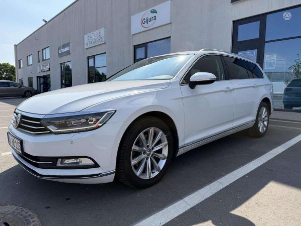 Balts Volkswagen Passat 2018 Kauņa, ar dzinēja tilpumu 1.97 L un nobraukumu 298 tūkst. km par 10750 €, foto 1 vietnē AUTOMOTO.COM.LV