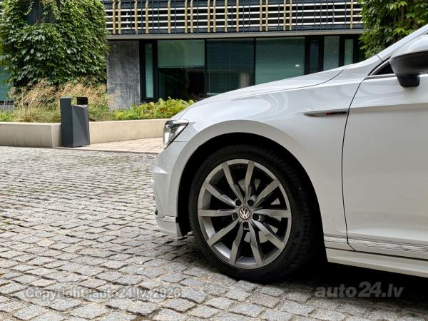 Белый Фольксваген Пассат 2018 в Тарту, объемом двигателя 2.00 л и пробегом 296 тыс. км за 12990 €, фото 7 на AUTOMOTO.COM.LV