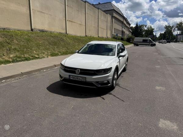 Balts Volkswagen Passat 2018 Viļņa, ar dzinēja tilpumu 1.97 L un nobraukumu 260 tūkst. km par 13300 €, foto 2 vietnē AUTOMOTO.COM.LV