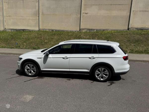 Balts Volkswagen Passat 2018 Viļņa, ar dzinēja tilpumu 1.97 L un nobraukumu 260 tūkst. km par 13300 €, foto 4 vietnē AUTOMOTO.COM.LV