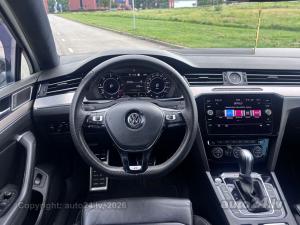 White Volkswagen Passat 2018 in Tallinn, with an engine capacity of 2.00 L and mileage of 301 thousand km for 15900 €, photo 7 on AUTOMOTO.COM.LV