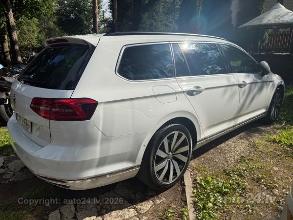 Balts Volkswagen Passat 2018 Tallina, ar dzinēja tilpumu 1.40 L un nobraukumu 164 tūkst. km par 17490 €, foto 3 vietnē AUTOMOTO.COM.LV