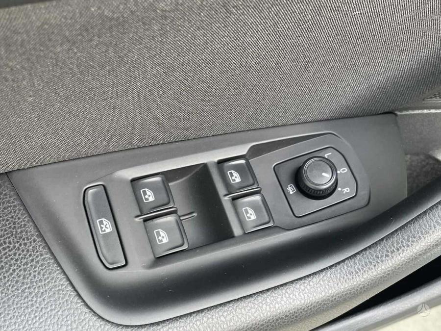 Balts Volkswagen Passat 2018 Viļņa, ar dzinēja tilpumu 1.40 L un nobraukumu 196 tūkst. km par 10000 €, foto 16 vietnē AUTOMOTO.COM.LV