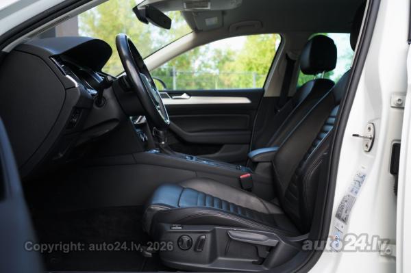 White Volkswagen Passat 2018 in Tallinn, with an engine capacity of 2.00 L and mileage of 208 thousand km for 15000 €, photo 10 on AUTOMOTO.COM.LV