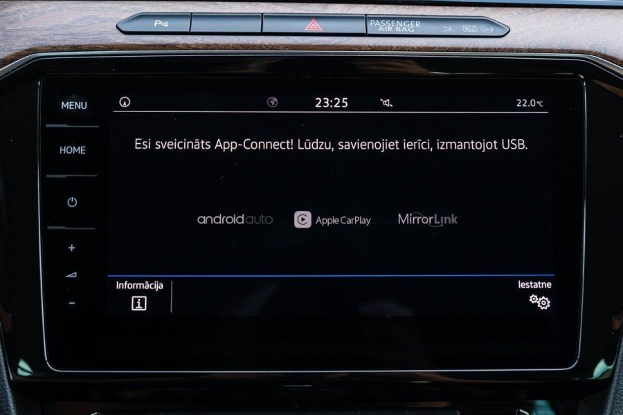 Balts Volkswagen Passat 2018 Rīga, ar dzinēja tilpumu 1.80 L un nobraukumu 83 tūkst. km par 13950 €, foto 20 vietnē AUTOMOTO.COM.LV