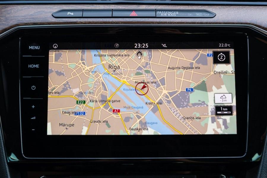 Balts Volkswagen Passat 2018 Rīga, ar dzinēja tilpumu 1.80 L un nobraukumu 83 tūkst. km par 13950 €, foto 21 vietnē AUTOMOTO.COM.LV