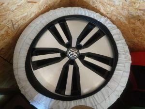 White Volkswagen Passat 2018 in Vilnius, with an engine capacity of 1.40 L and mileage of 157 thousand km for 15000 €, photo 20 on AUTOMOTO.COM.LV