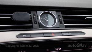 White Volkswagen Passat 2019 in Tallinn, with an engine capacity of 2.00 L and mileage of 250 thousand km for 17000 €, photo 21 on AUTOMOTO.COM.LV