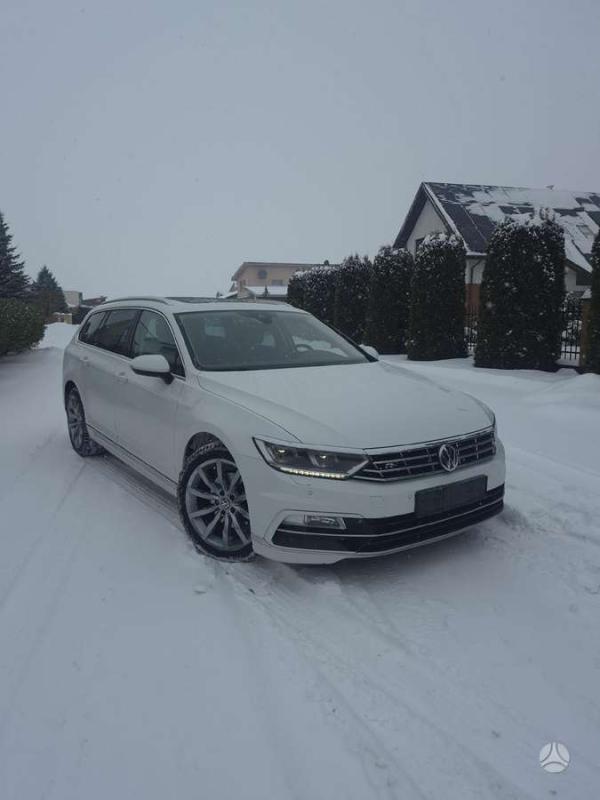 White Volkswagen Passat 2019 in Siauliai, with an engine capacity of 1.97 L and mileage of 302 thousand km for 12200 €, photo 1 on AUTOMOTO.COM.LV