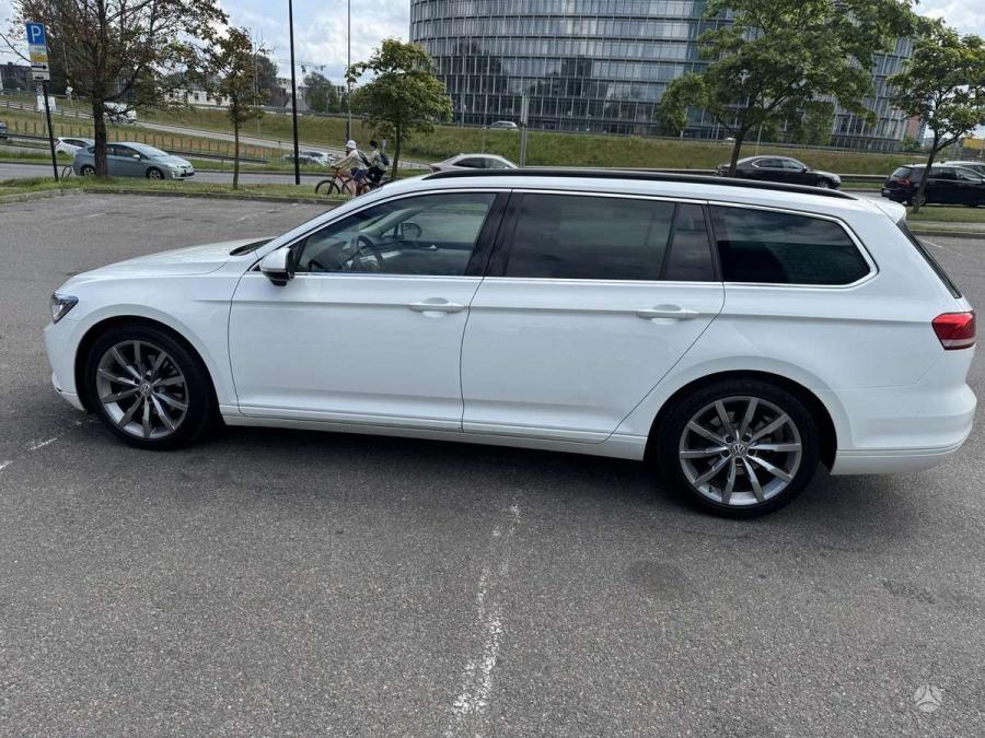 Balts Volkswagen Passat 2019 Viļņa, ar dzinēja tilpumu 1.97 L un nobraukumu 310 tūkst. km par 12500 €, foto 5 vietnē AUTOMOTO.COM.LV