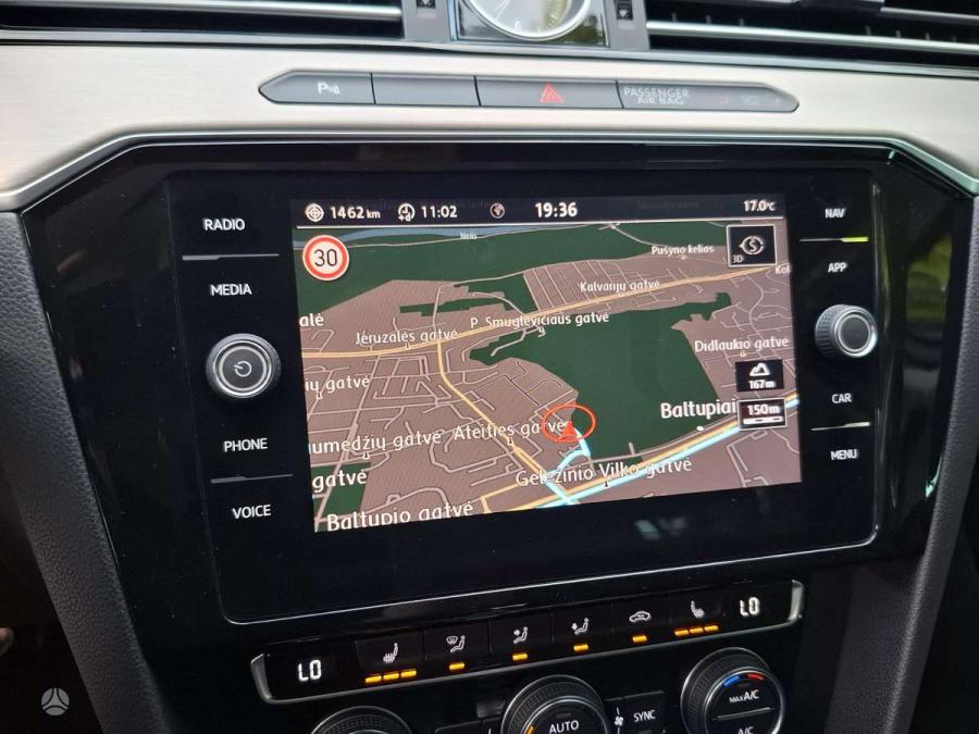 Белый Фольксваген Пассат 2019 в Вильнюс, объемом двигателя 1.97 л и пробегом 278 тыс. км за 11600 €, фото 22 на AUTOMOTO.COM.LV