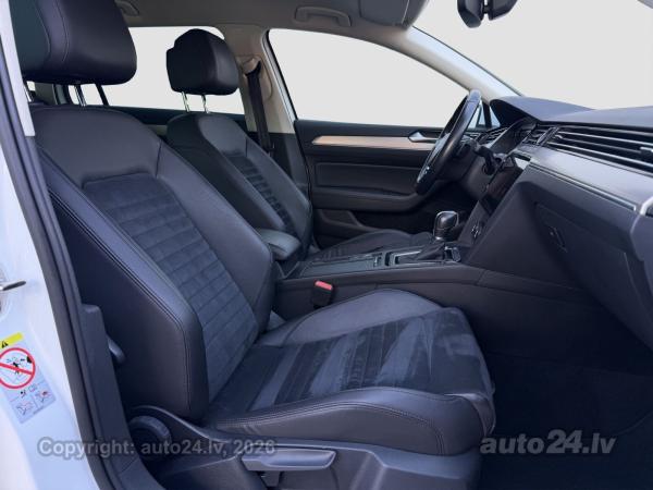 White Volkswagen Passat 2019 in Parnu, with an engine capacity of 1.50 L and mileage of 73 thousand km for 19900 €, photo 5 on AUTOMOTO.COM.LV