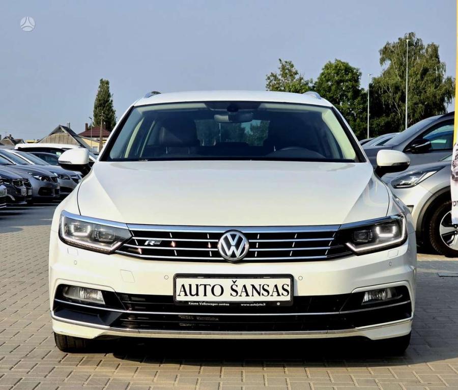 Balts Volkswagen Passat 2019 Tauragė, ar dzinēja tilpumu 1.97 L un nobraukumu 380 tūkst. km par 9350 €, foto 4 vietnē AUTOMOTO.COM.LV